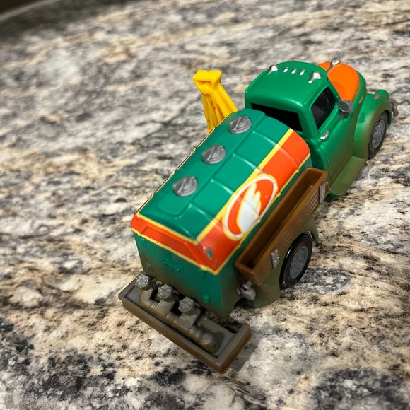 Mattel | Toys | Mattel Disney Pixar Plane Chug Green Tanker Truck ...